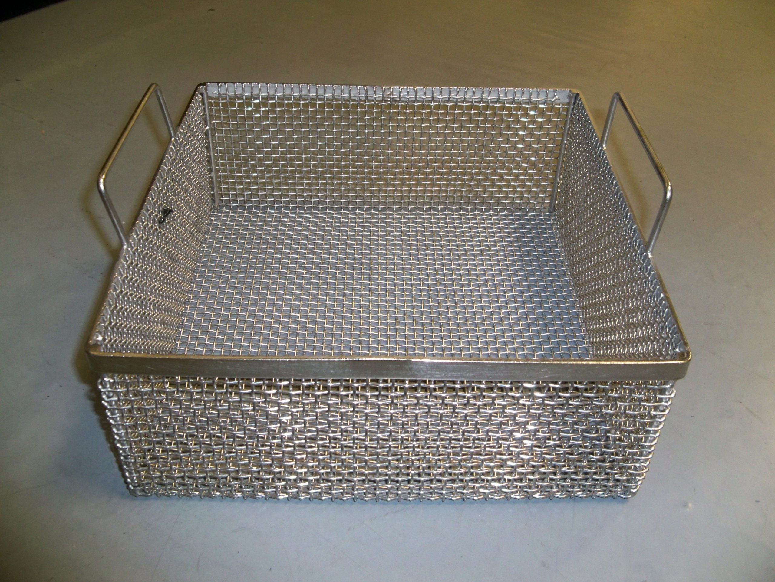 QNDE Wire Baskets - Custom made